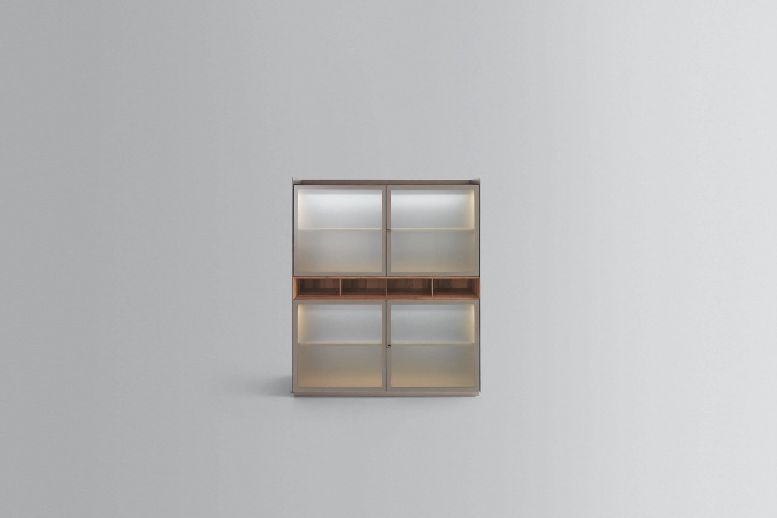 Modern Day System: Bookshelves, Display Cases & Sideboards | Rimadesio