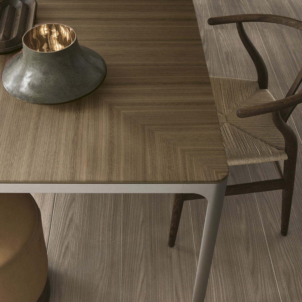 Flat modern tables | Rimadesio