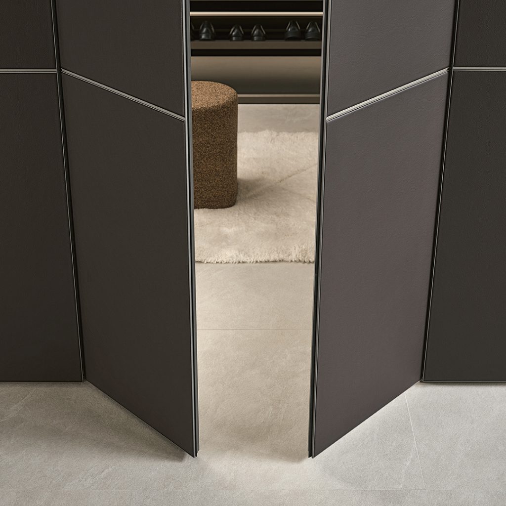 Cover, the new door - rimadesio